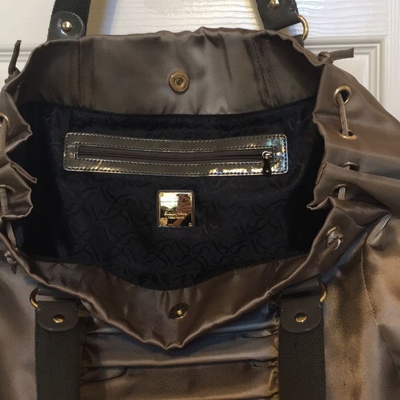 Vera Wang | Bags | Vera Wang Totehandbag | Poshmark